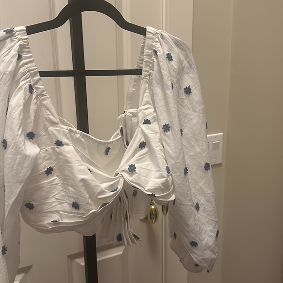 FARM Rio | Tops | Farm Rio White Flowerembroidered Cotton Crop Top New ...